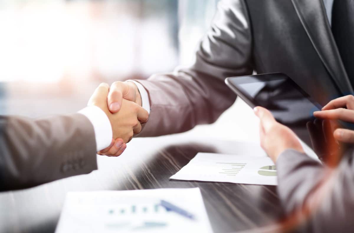 Optimiser l’engagement client par jour, semaine ou mois. • MerciApp