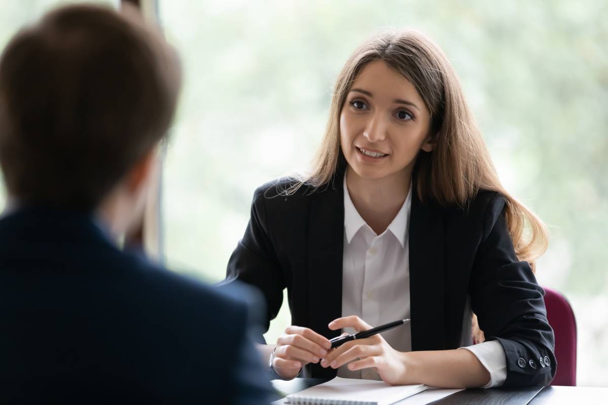 Exemples de pitch de présentation personnelle par objectif (+ 5 ...