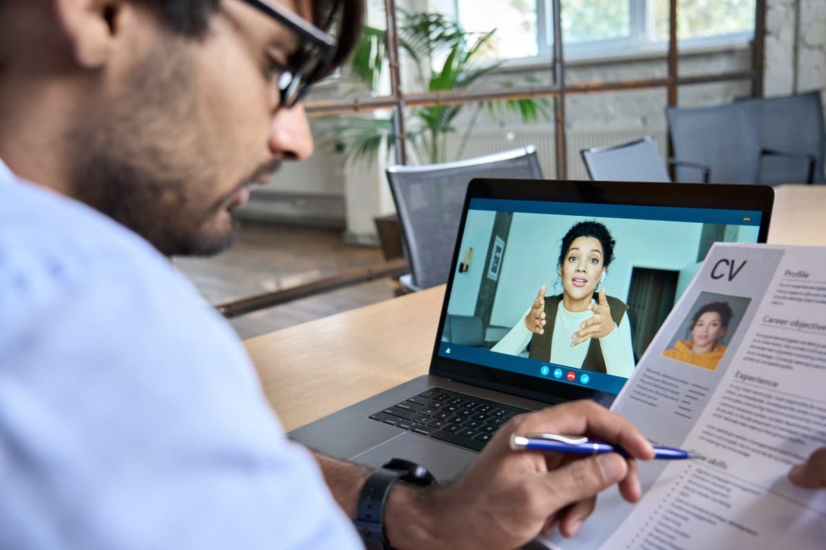 20 phrases d'accroche pour son CV • MerciApp